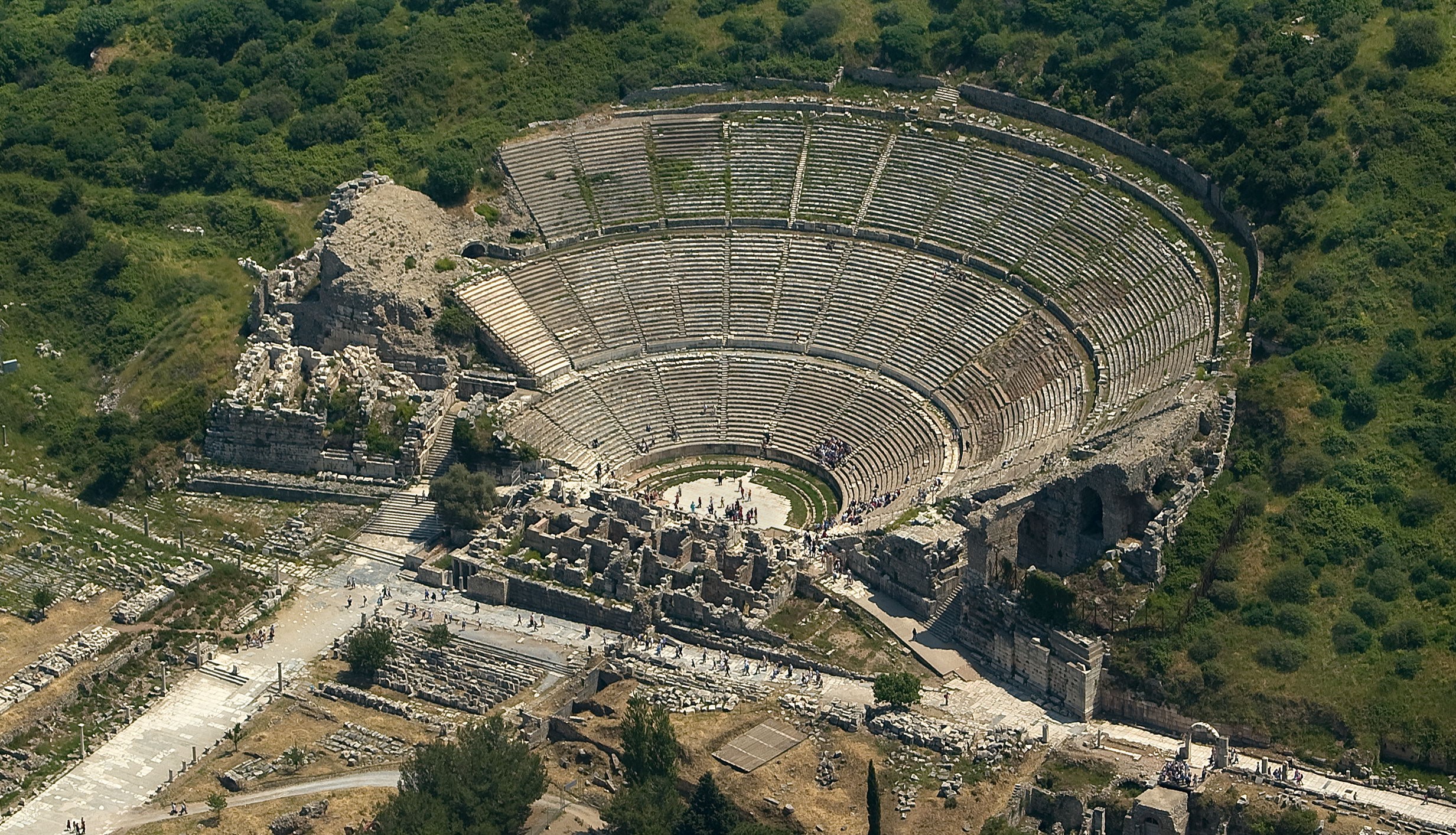FOOTSTEPS: Three Things in Ephesus Timothy Likely Saw – Bible ...