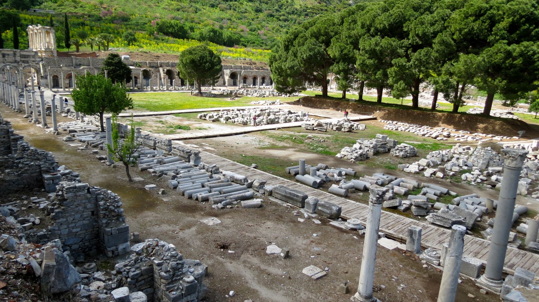 FOOTSTEPS: Three Things in Ephesus Timothy Likely Saw – Bible ...