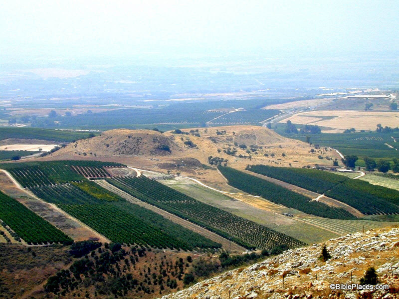 Discussions with the Diggers: Dr. Robert Mullins – Bible Archaeology Report