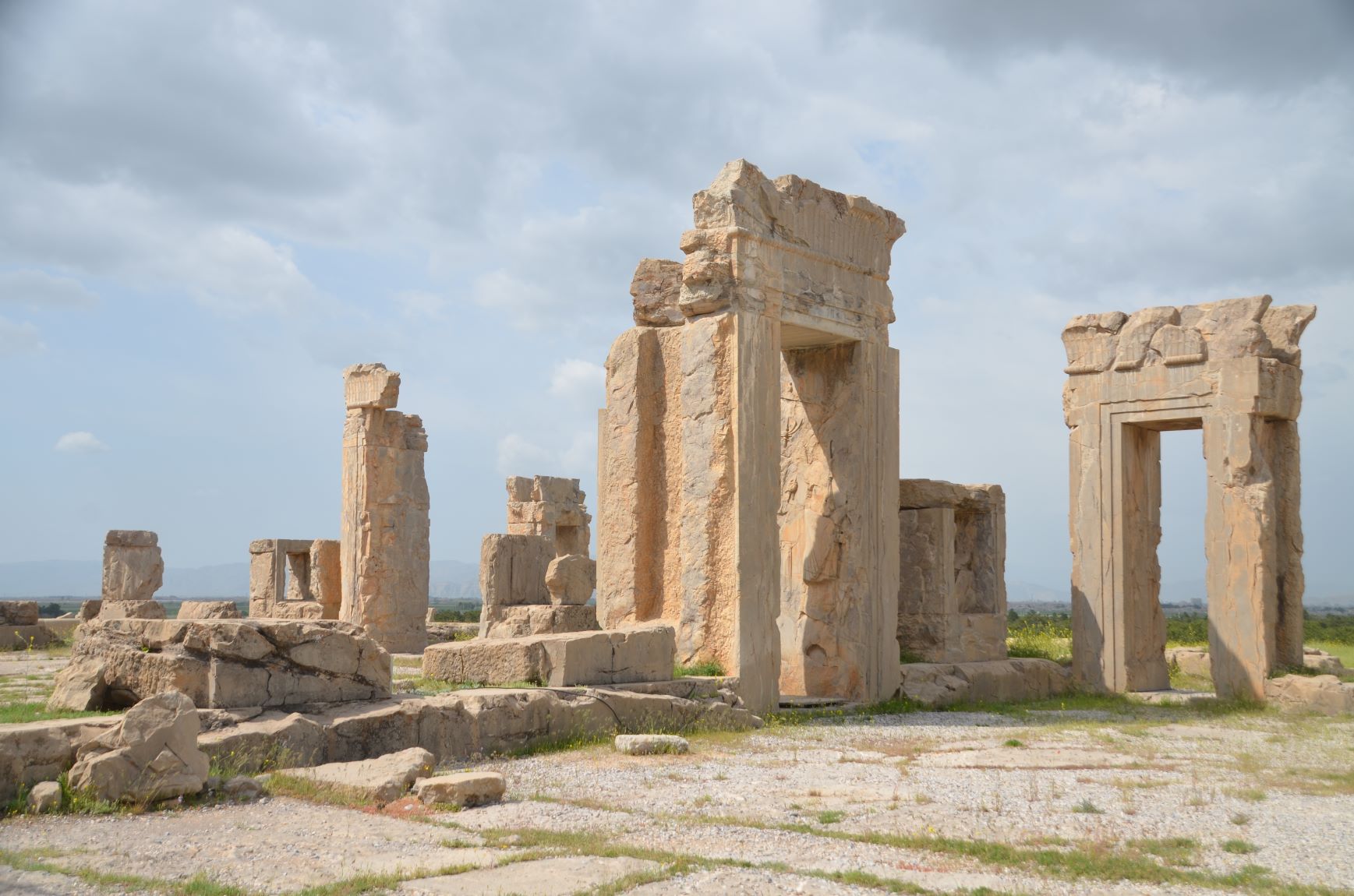 Xerxes: An Archaeological Biography – Bible Archaeology Report