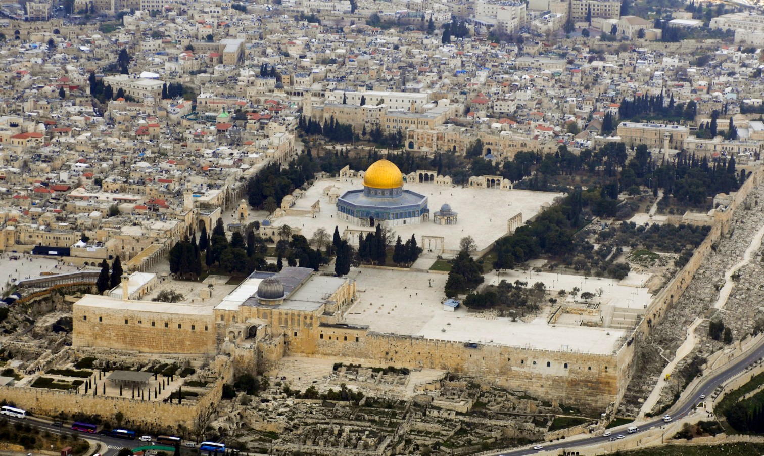 Discussions with the Diggers: Dr. Leen Ritmeyer – Bible Archaeology Report