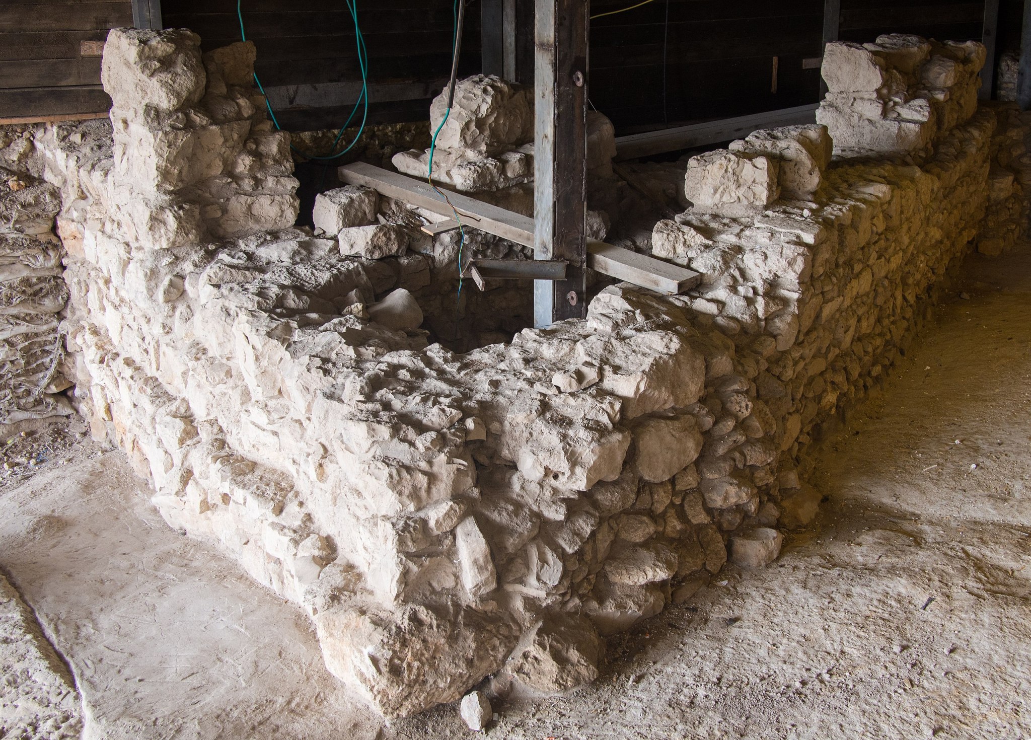 King Ahaziah: An Archaeological Biography – Bible Archaeology Report